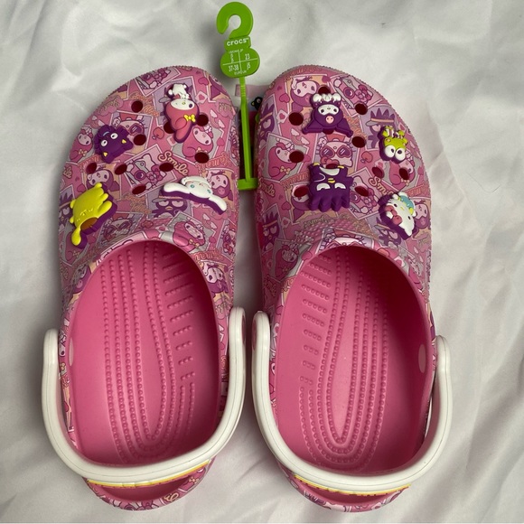 CROCS | Shoes | Crocs X Hello Kitty Sanrio Limited Edition Clog | Poshmark